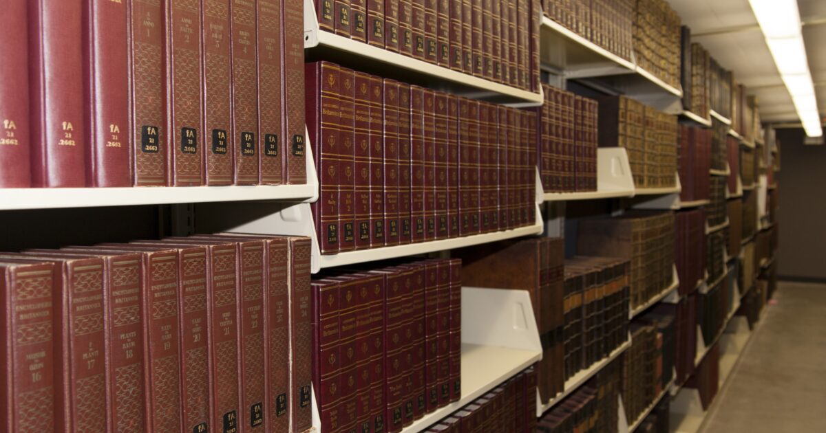 Encyclopedias Reference Sources Newberry Library